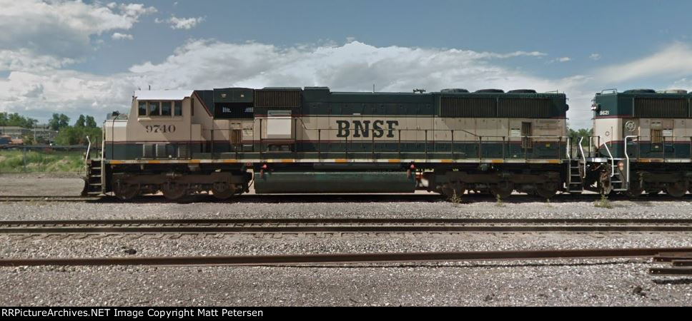 BNSF 9740
